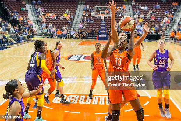 Chiney Ogwumike Of The Connecticut Sun Drives To The Basket Defended