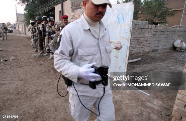 84 Bomb Detecting Stock Photos, High-Res Pictures, and Images - Getty ... 84 Bomb Detecting Stock Photos, High-Res Pictures, and Images - Getty ...