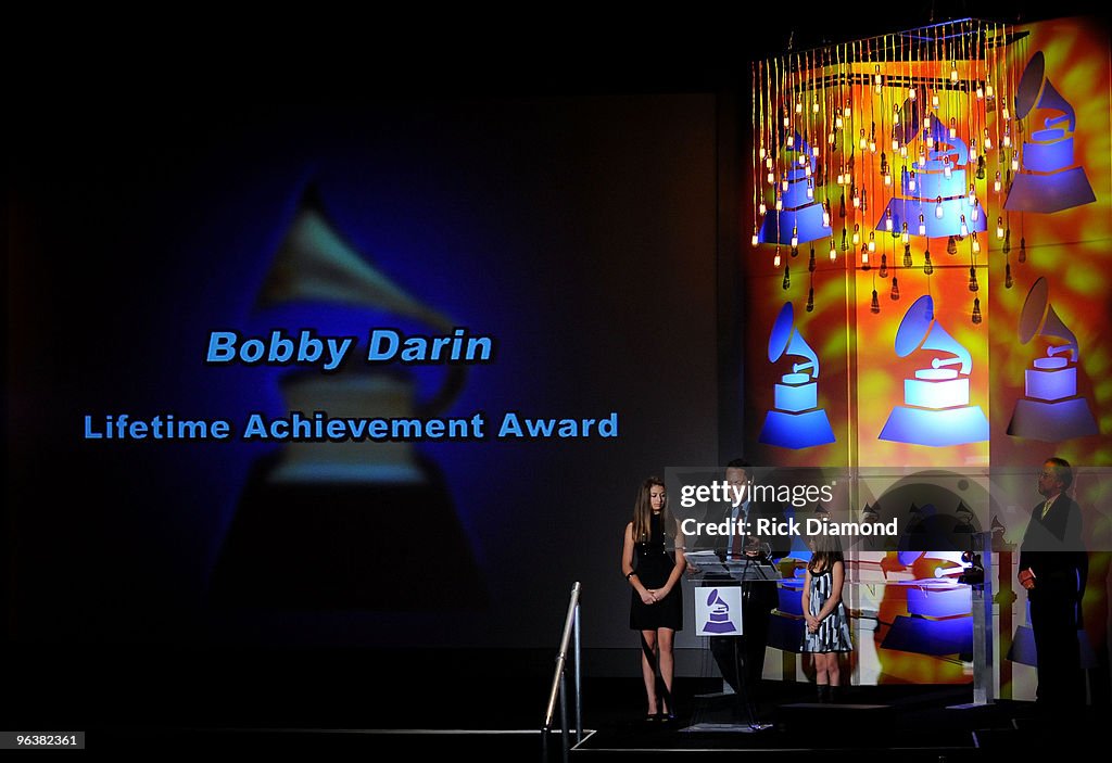 Alexa Darin Dodd Darin And Olivia Darin Accept The Lifetime News Photo Getty Images