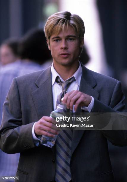 Brad Pitt 1997 Photos And Premium High Res Pictures Getty Images
