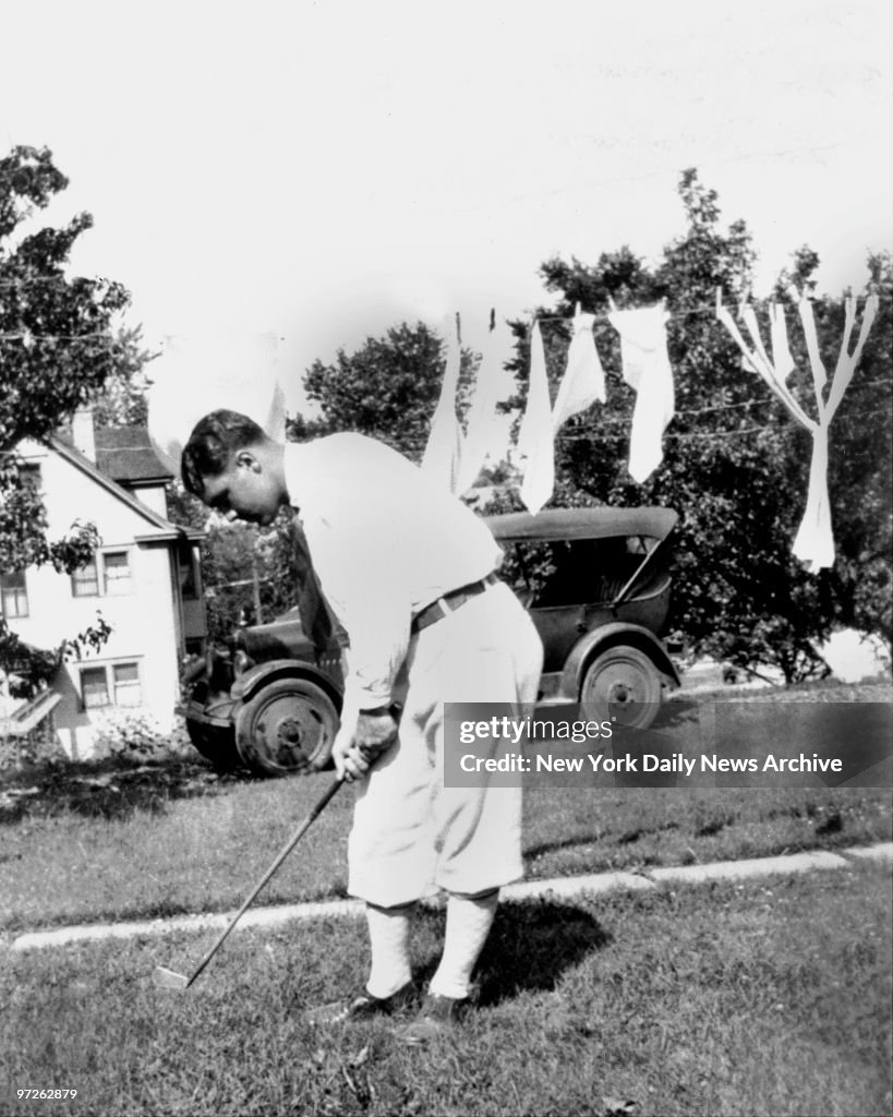 LaVerne Moore alias John Montague, mysterious golfer picture taken in ... LaVerne Moore alias John Montague, mysterious golfer picture taken in ...