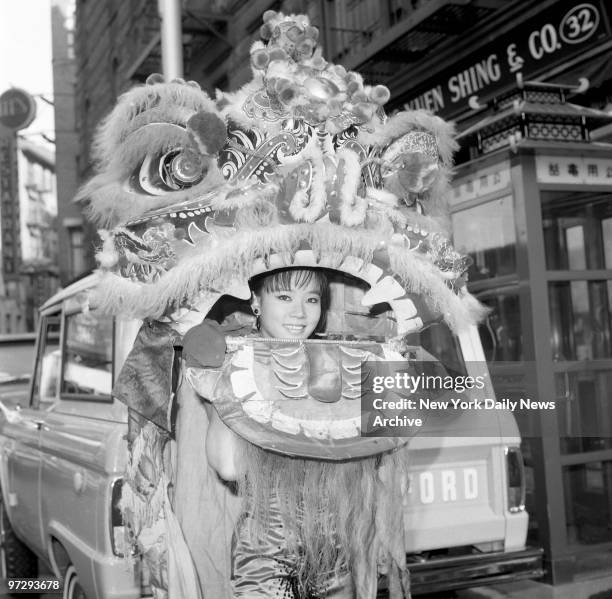 Miss Chinatown Usa Photos And Premium High Res Pictures Getty Images