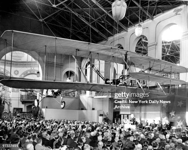 Louie Wright Photos and Premium High Res Pictures - Getty Images Louie Wright Photos and Premium High Res Pictures - Getty Images