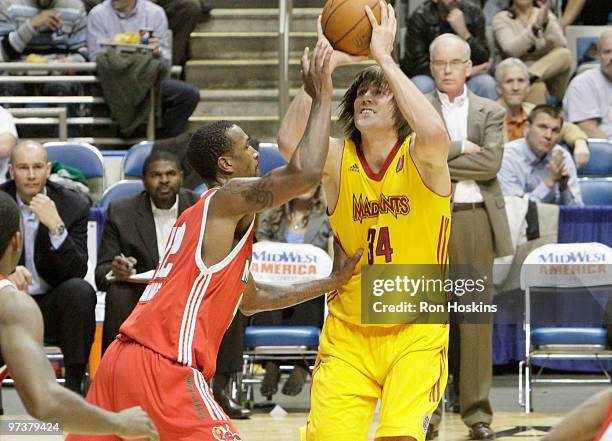 Tj Cummings Photos And Premium High Res Pictures Getty Images