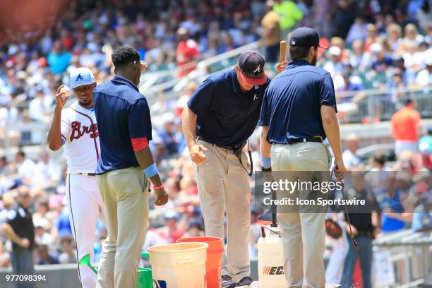 Atlanta Braves Starting Pitcher Julio Teheran Photos and Premium High ... Atlanta Braves Starting Pitcher Julio Teheran Photos and Premium High ...