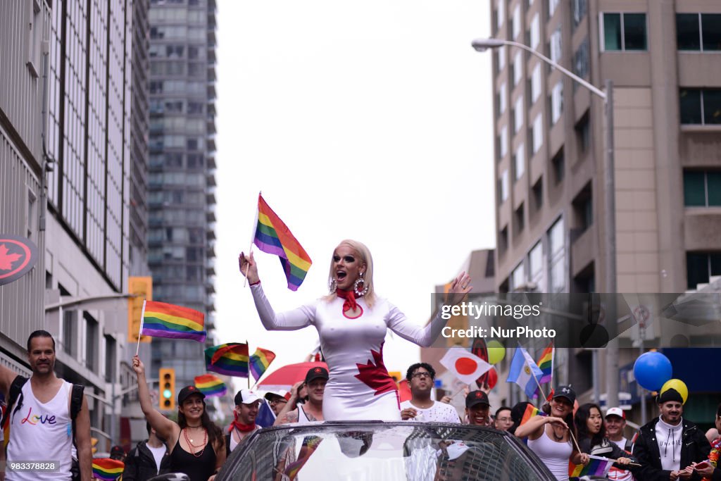 People Lined The Sidewalks Along Yonge Street To Witness The Annual News Photo Getty Images