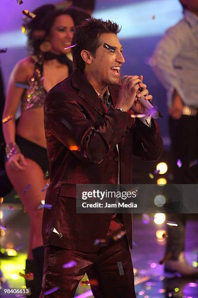 Pablo Ruiz (Argentine Singer) Photos and Premium High Res Pictures ... Pablo Ruiz (Argentine Singer) Photos and Premium High Res Pictures ...