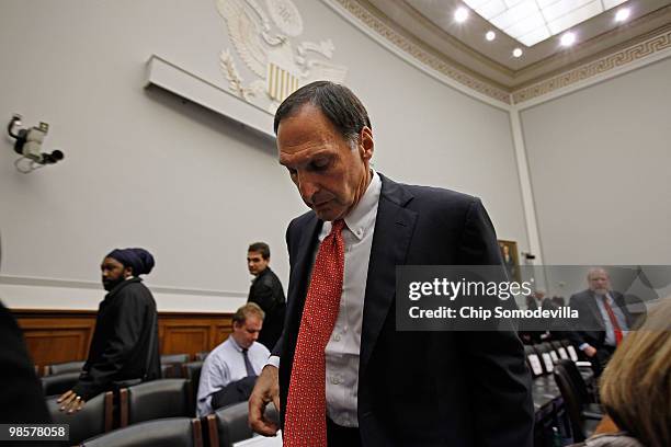Richard Fuld Photos and Premium High Res Pictures - Getty Images Richard Fuld Photos and Premium High Res Pictures - Getty Images