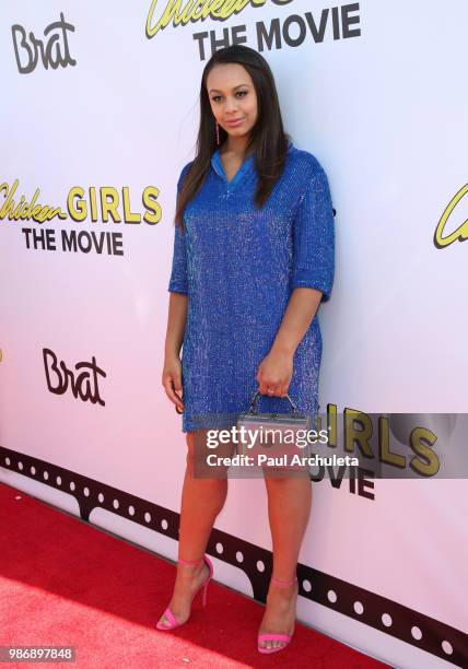 Nia Sioux Photos And Premium High Res Pictures Getty Images